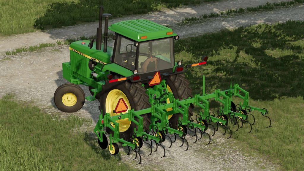 John Deere 825 Row-Crop Cultivator V1.0 FS22 Mod | Farming Simulator 22 Mod