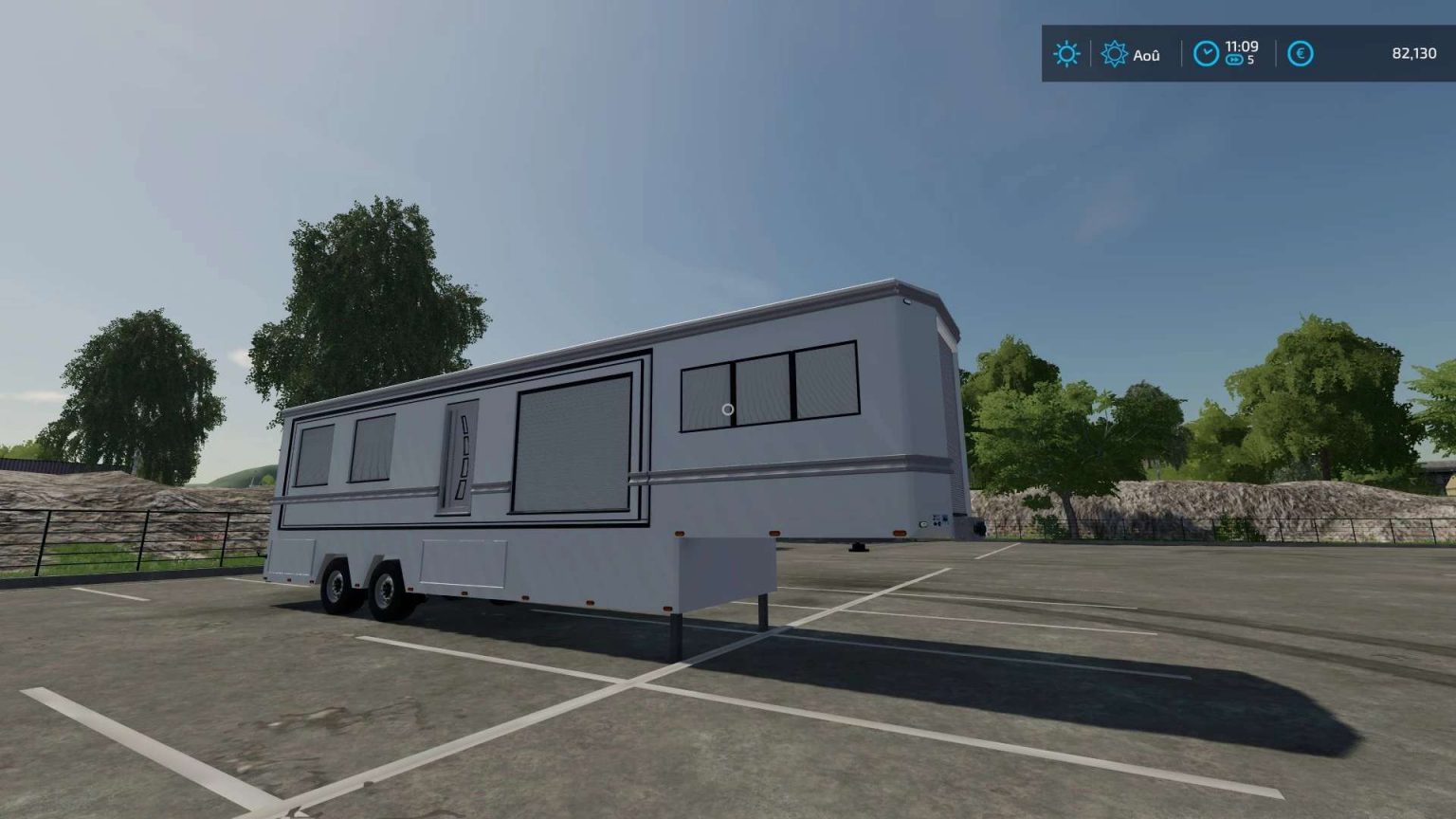Caravane semi blanche v1.0 FS22 Mod | Farming Simulator 22 Mod