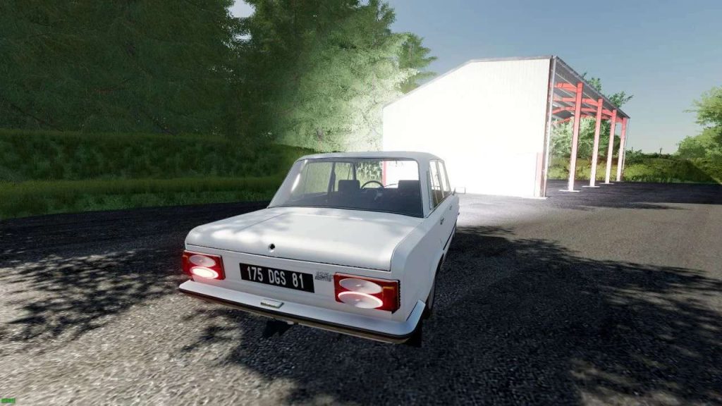 Fiat 125P 1967/1991 v1.1 FS22 Mod | Farming Simulator 22 Mod