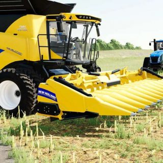 CNH 12 Row Folding Corn Head Pack v1.0.0.1 FS22 Mod | Farming Simulator ...